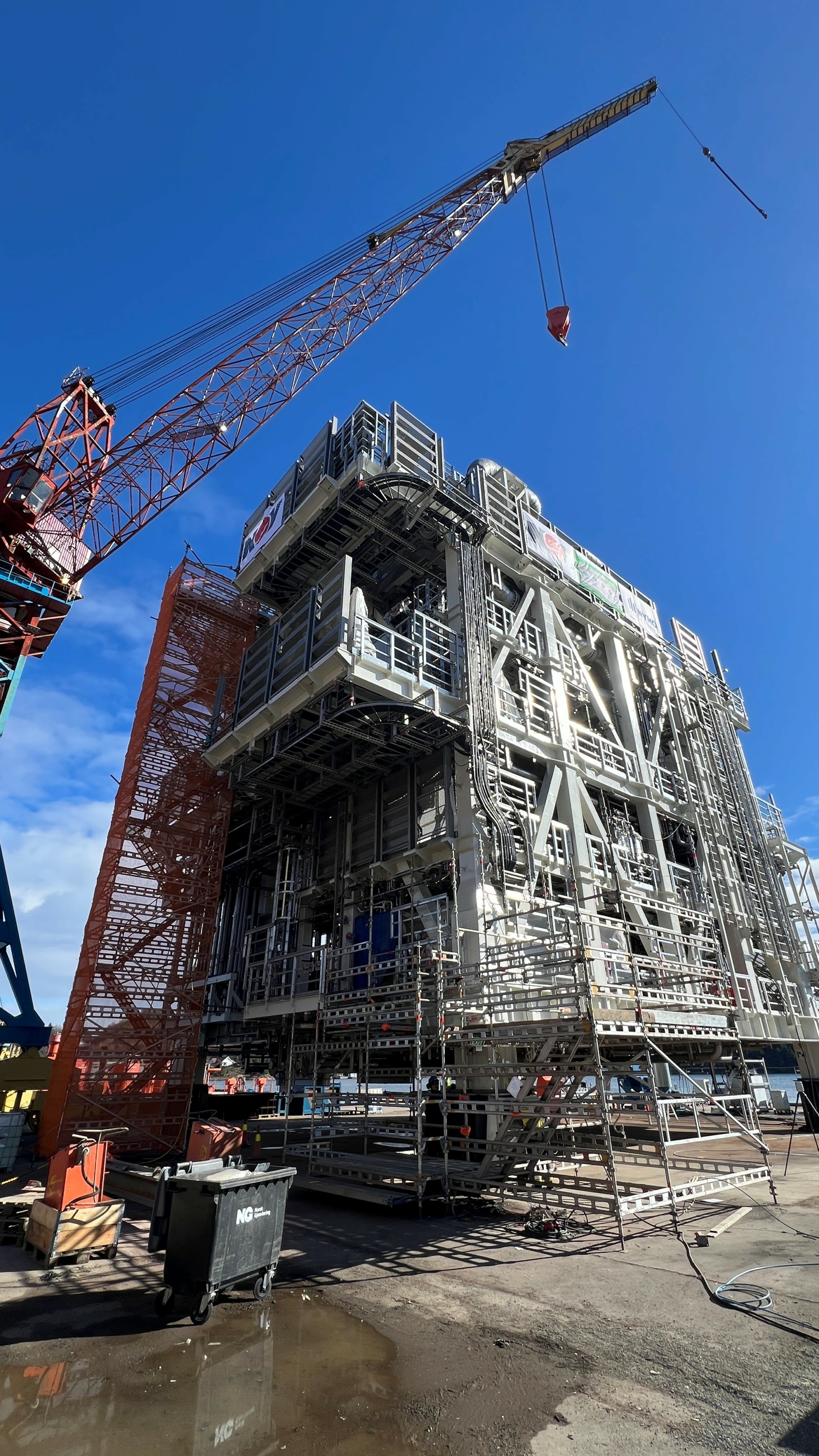 Markerte ferdigstilling av stor Valhall-modul i Grimstad - Aker BP